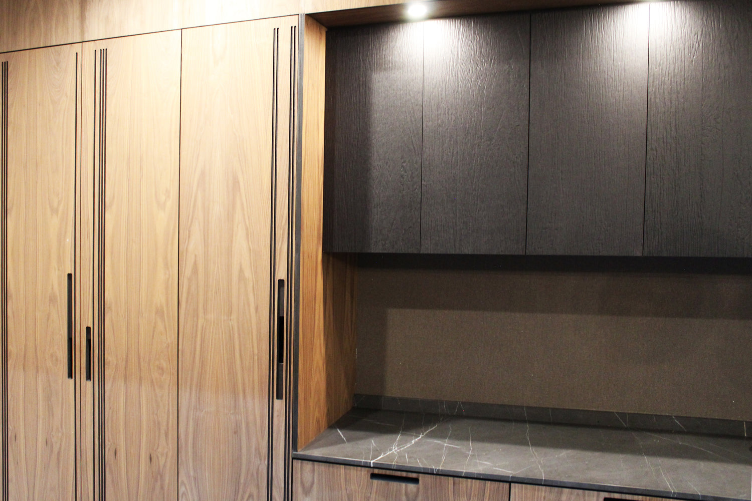 Black MDF Veneers – diLegno - ARTISAN PANELS